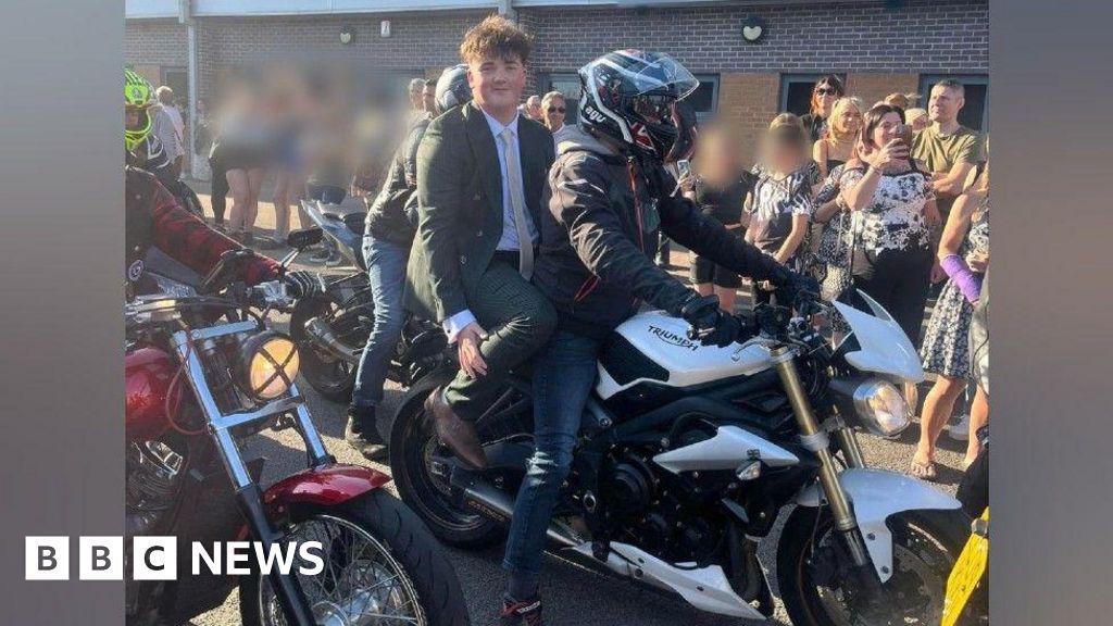 Dozens of motorbikes take teenager to school prom - BBC News