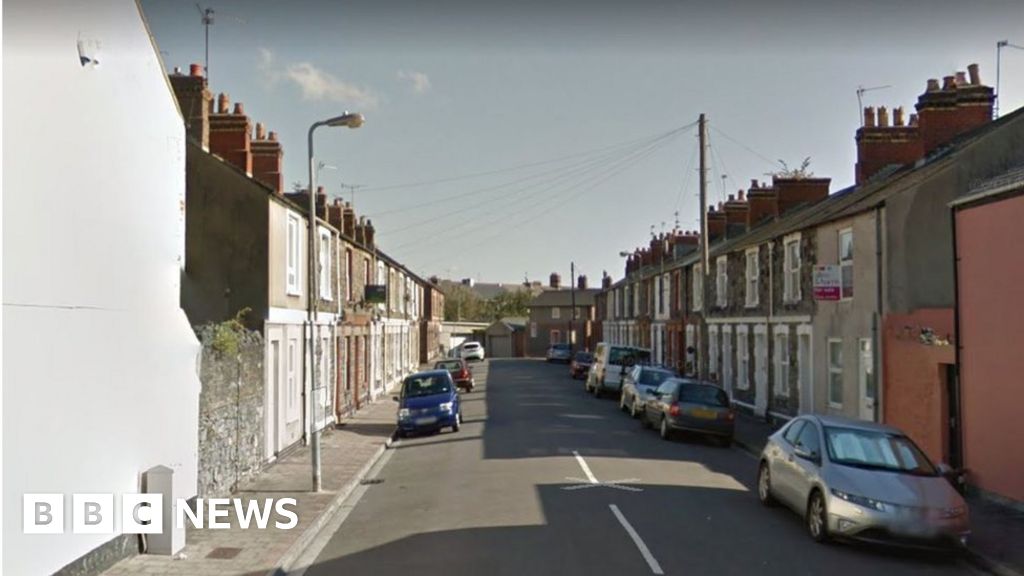 Man taken to hospital after serious assault in Cardiff - BBC News