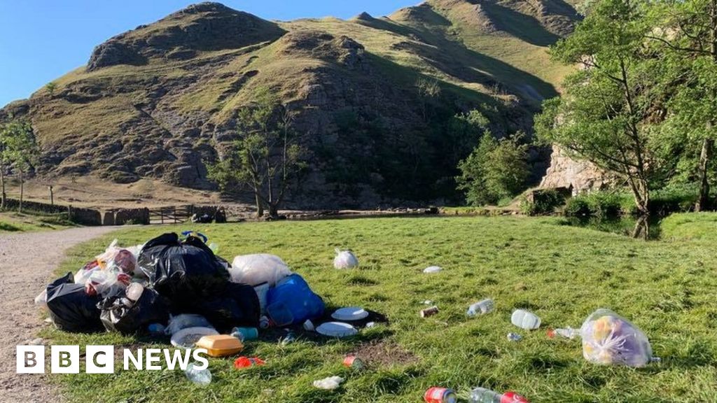 Coronavirus lockdown easing: Litter piles up at beauty spots - BBC News