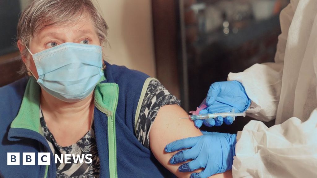 Covid in Scotland: Antiviral treatment to be rolled out