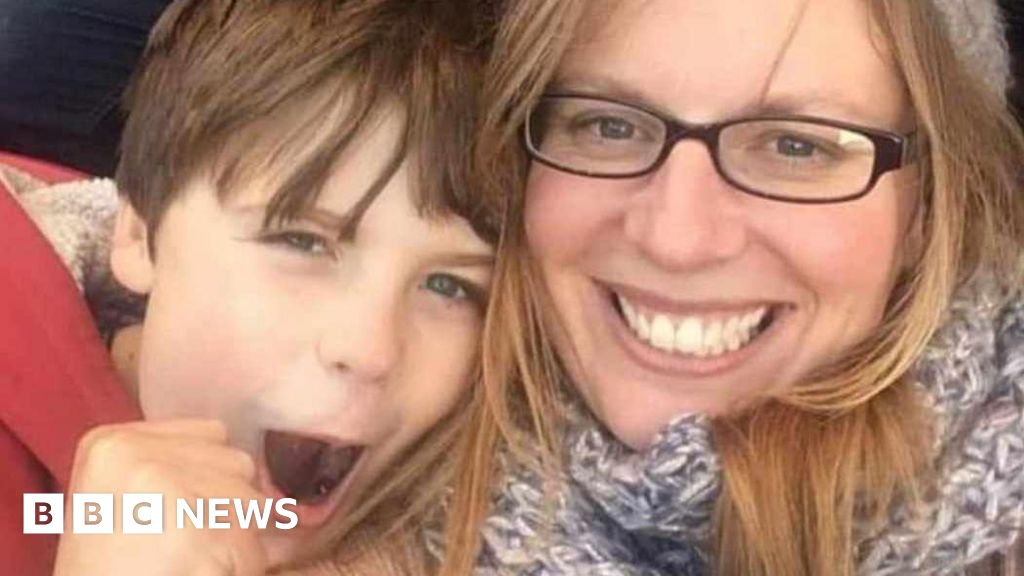 Sudden unexpected death in epilepsy - 'warning signs were missed'