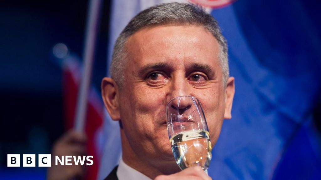 Croatia election: Opposition HDZ conservatives claim victory - BBC News