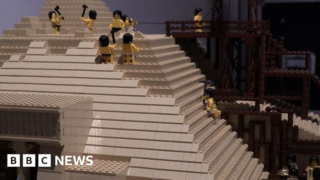Wonders of the World in Lego go on display in Banbury