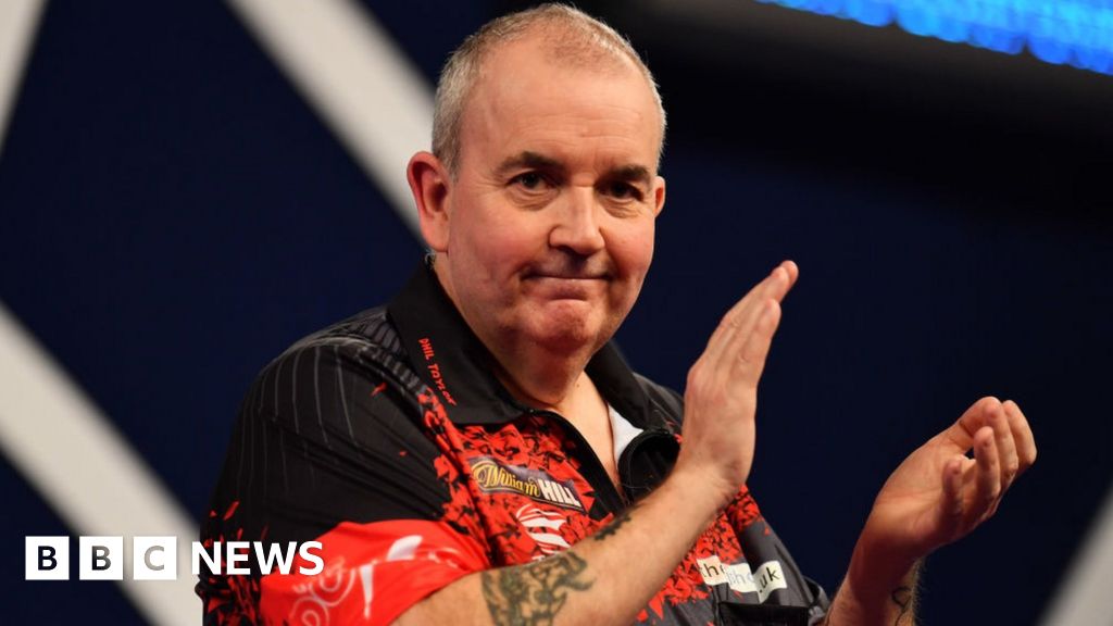 Phil 'The Power' Taylor mulls I'm A Celebrity as 16-time world champion ...