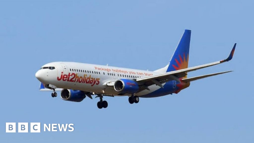 Bird strike forces Jet2 plane into emergency landing - BBC News