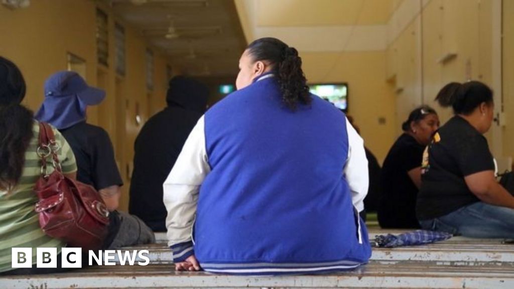 How to tackle Tonga's obesity crisis? - BBC News