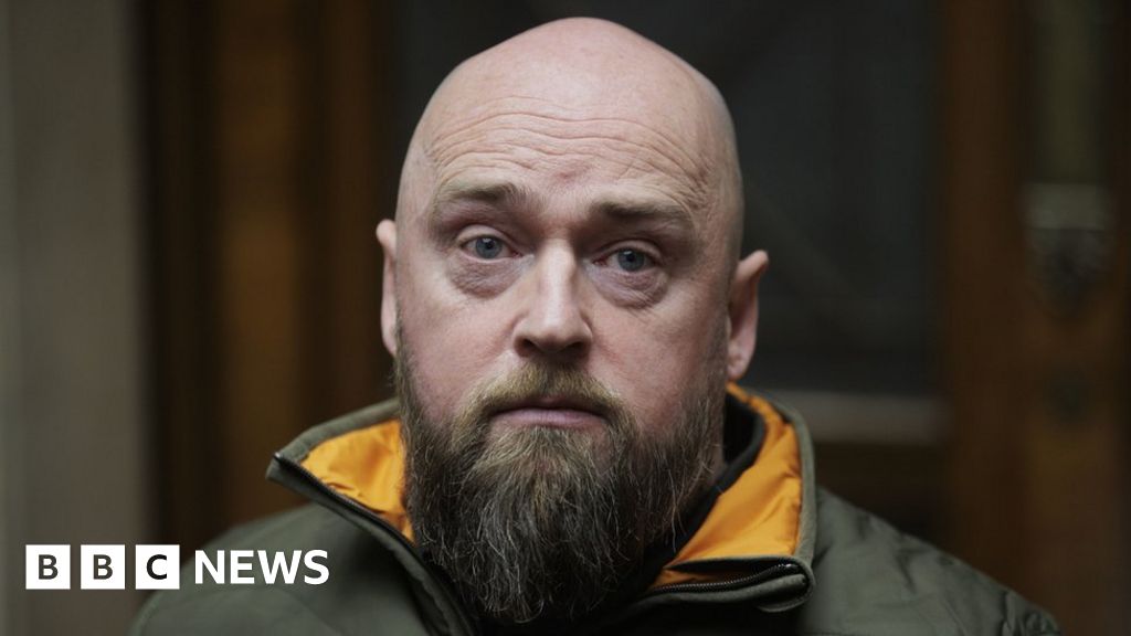 Peadar Heffron: Injured PSNI officer says he wouldn't join police - BBC ...