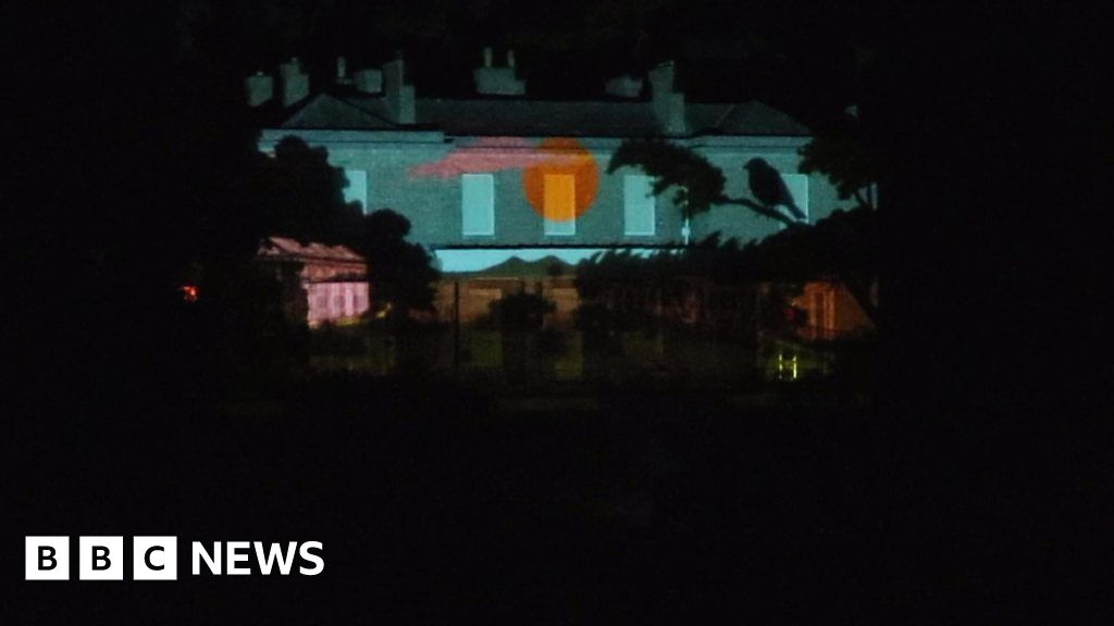 Sheringham Hall lights celebrate Humphry Repton - BBC News