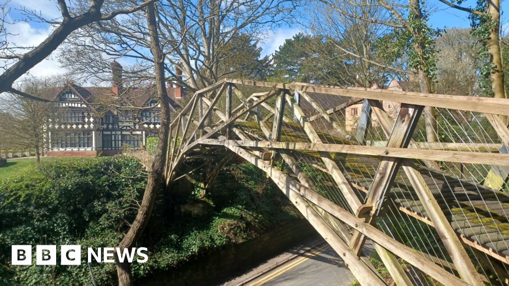 'Intriguing' mathematical bridge to reopen in Wolverhampton