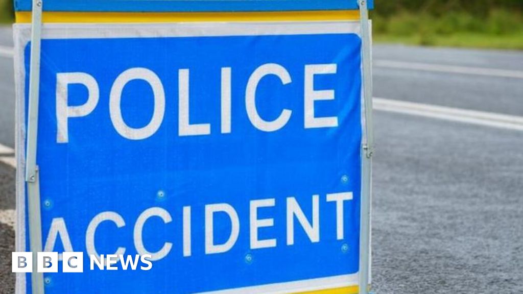 Man dies after three-vehicle crash near Boleside
