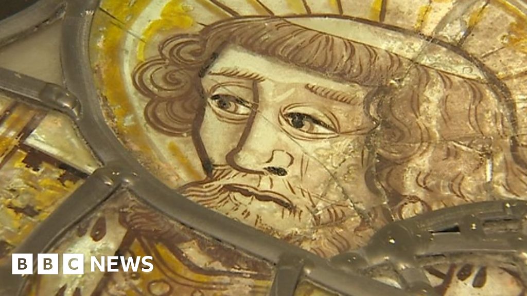 15th Century church windows restored - BBC News