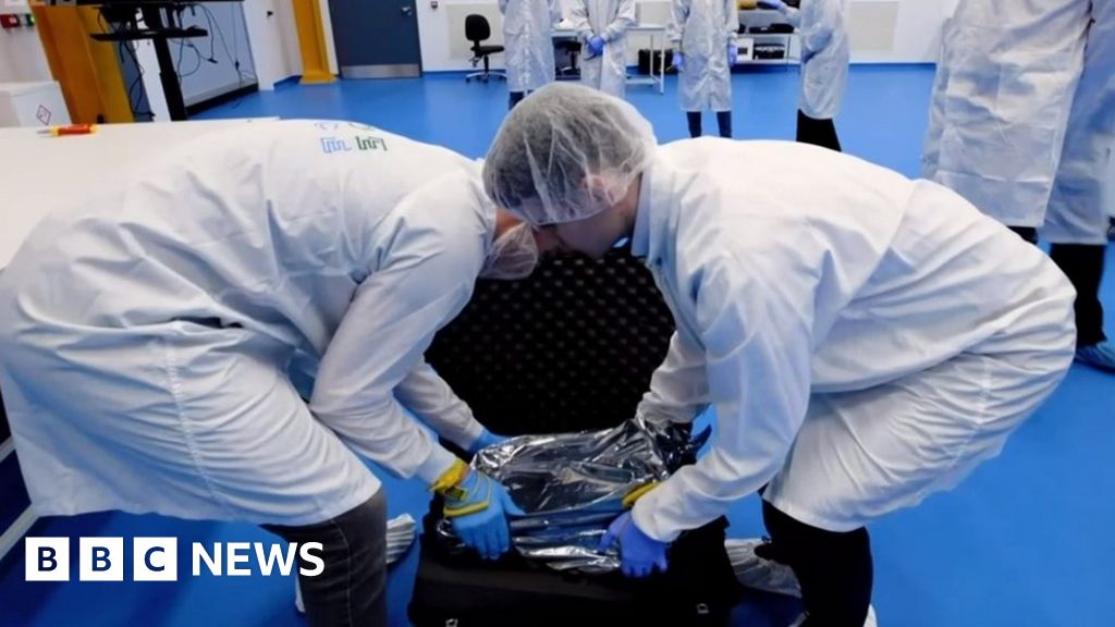 Spaceport Cornwall opens new satellite launch centre - BBC News