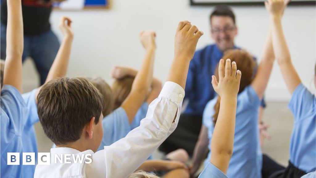 New Curriculum Could Be disastrous Says Education Expert BBC News new-curriculum-could-be-disastrous-says-education-expert-bbc-news