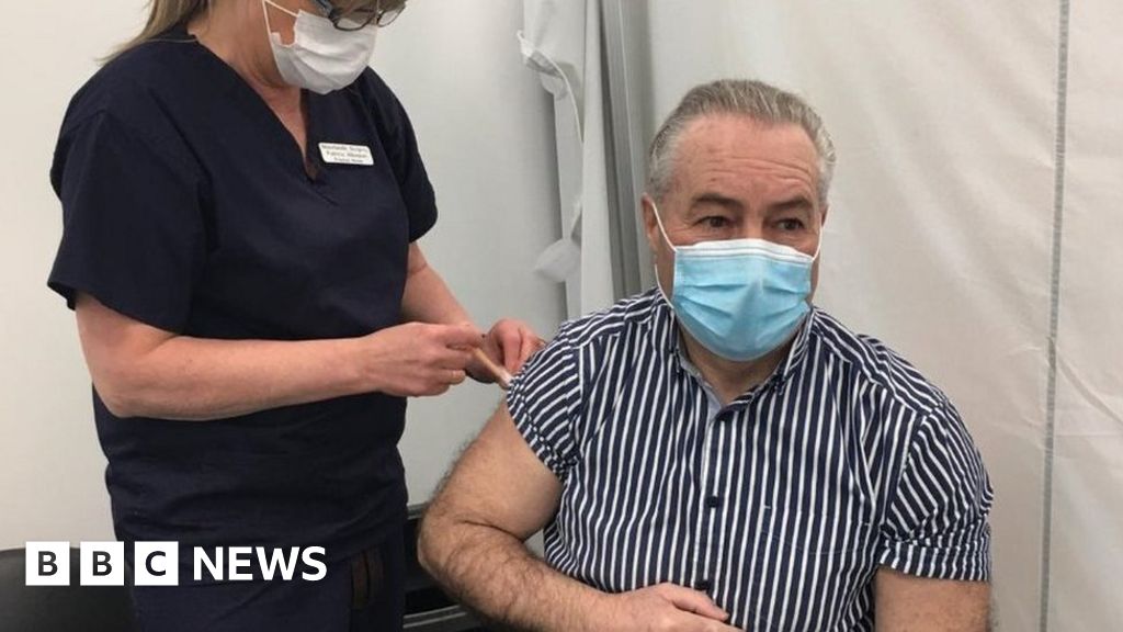 Darlington Gypsy spokesman Billy Welch issues vaccination plea