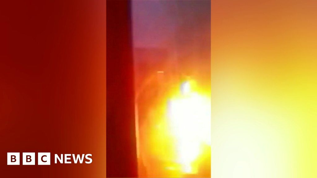 HMP Birmingham: Footage shows destruction inside prison - BBC News