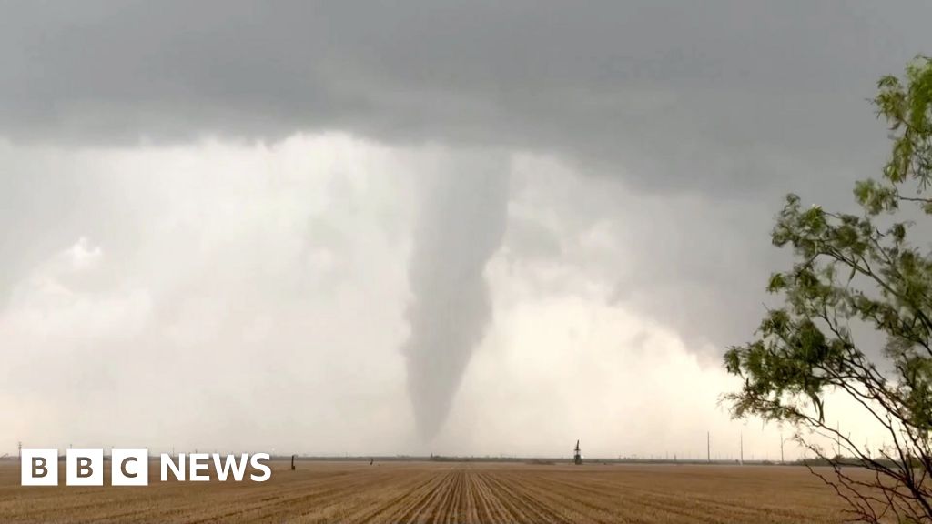 Tornadoes and severe weather hits parts of Texas - BBC News