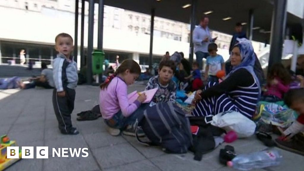 UN: Europe must do 'much more' to help migrants - BBC News