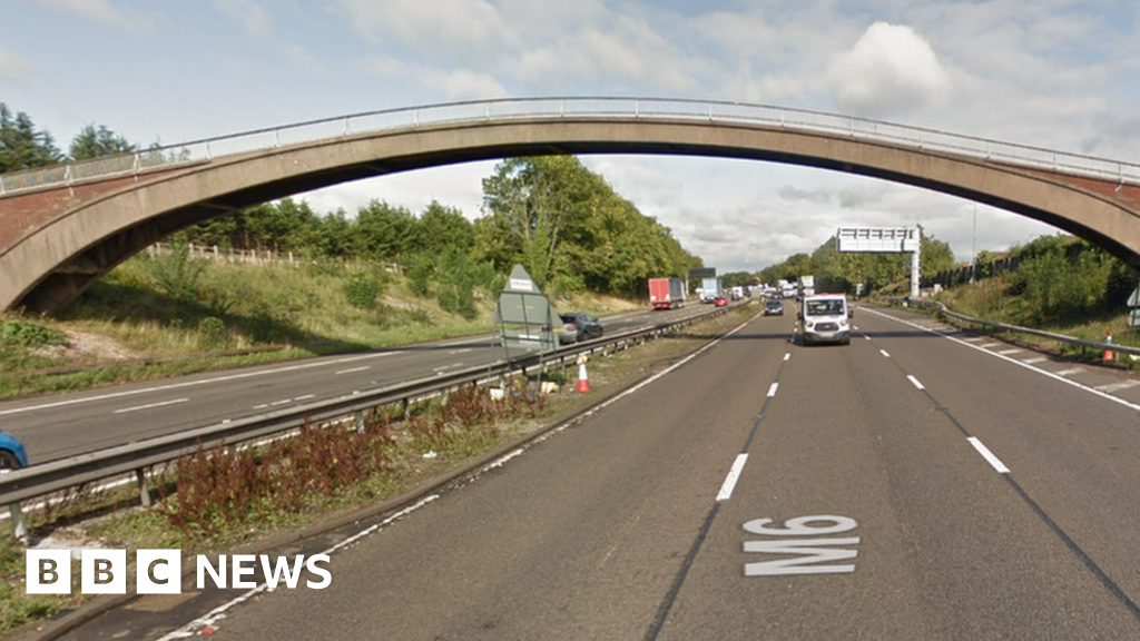 M6 in Staffordshire to close for bridge removal - BBC News
