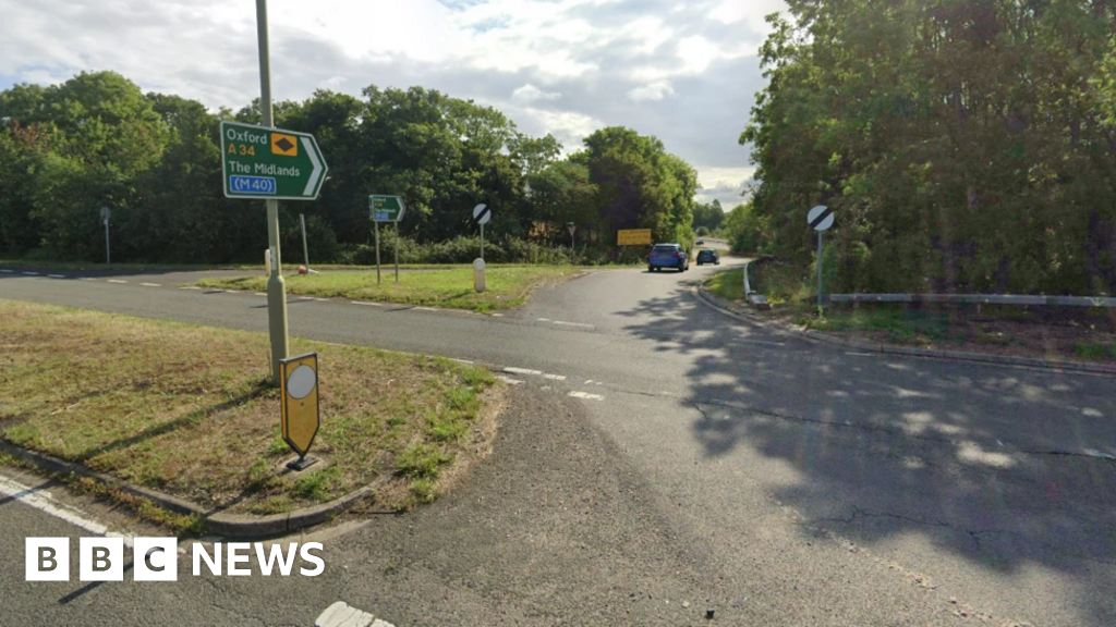 Lodge Hill: Work on A34 junction project to start this month - BBC News