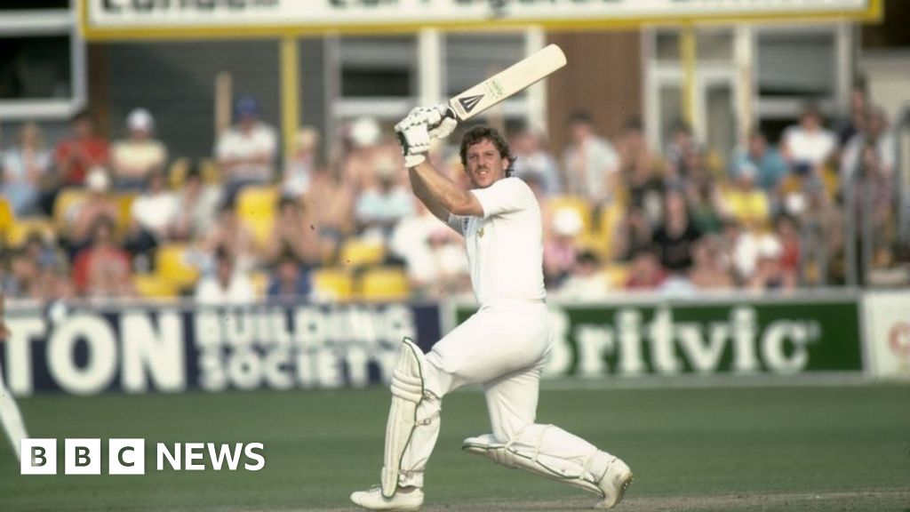 Ian Botham marks 50th anniversary of senior cricket match at Somerset ...