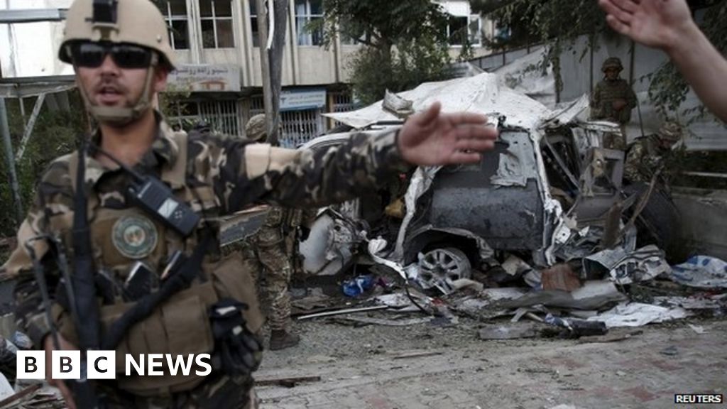 Kabul explosion leaves 10 dead - BBC News