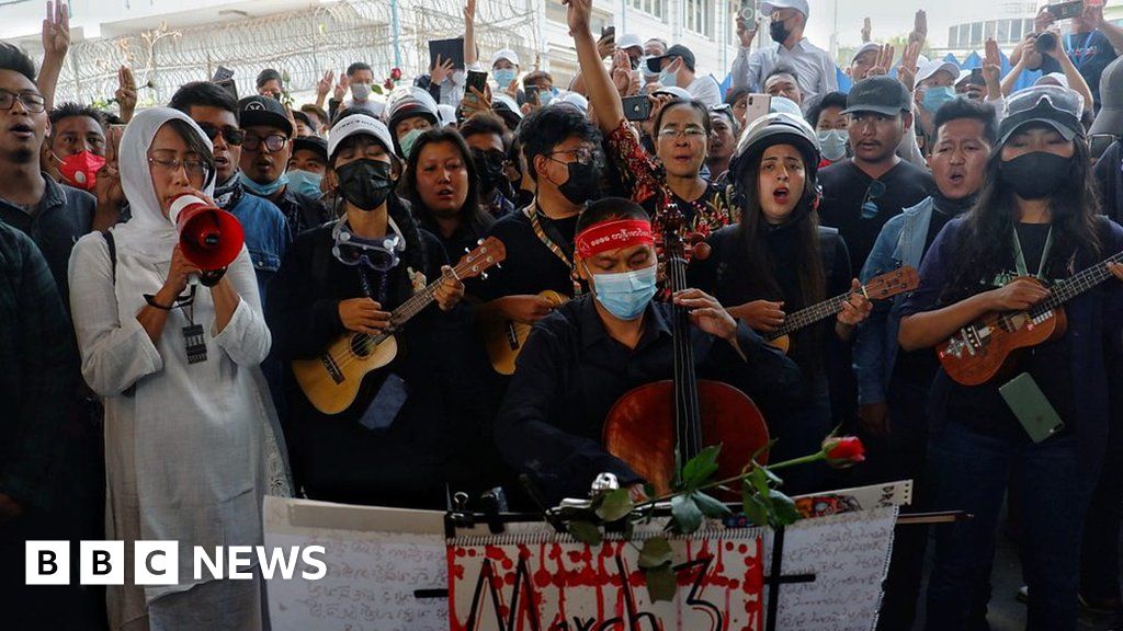 Myanmar coup: Hundreds attend funeral for 19-year-old protester