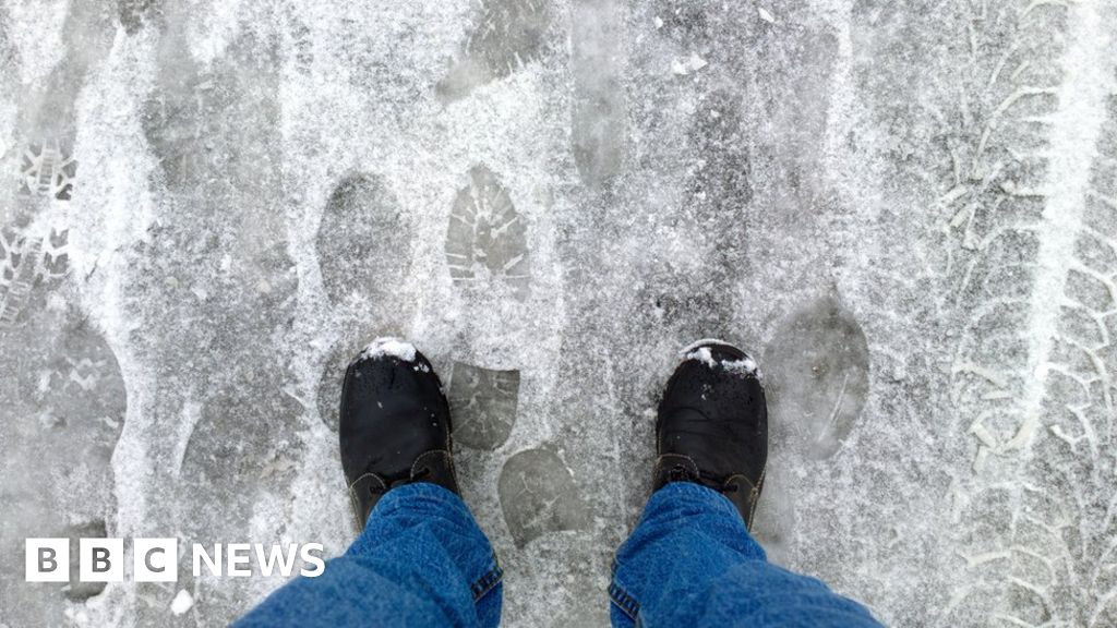Swansea man's ice slip £11,000 compensation battle