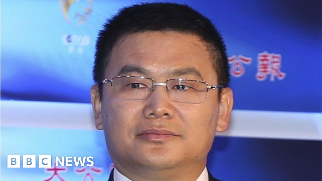 Hong Kong firm says missing chairman Yim Fung back at work - BBC News