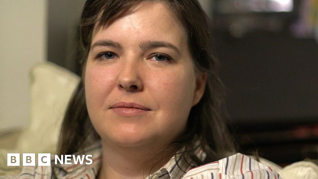 Station Road: The desperate renter - BBC News