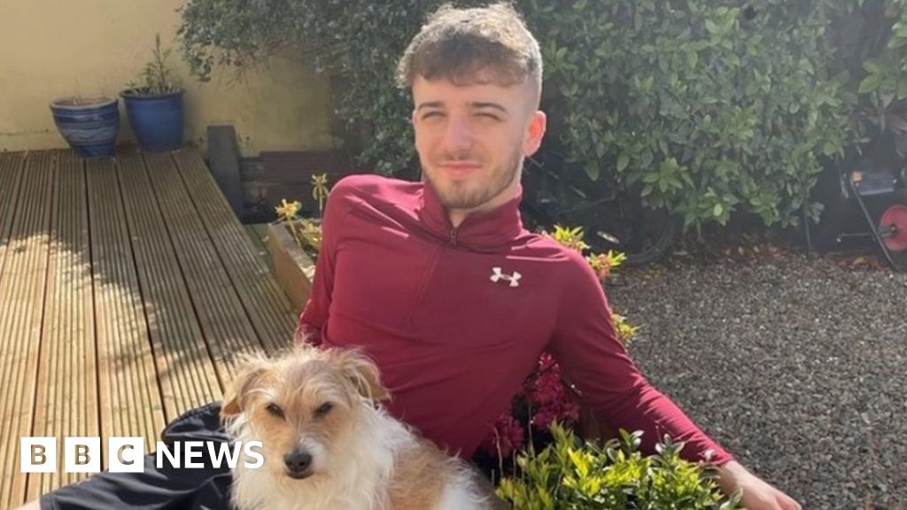 Family pay tribute after passenger dies in SUV crash in Lytham - BBC News