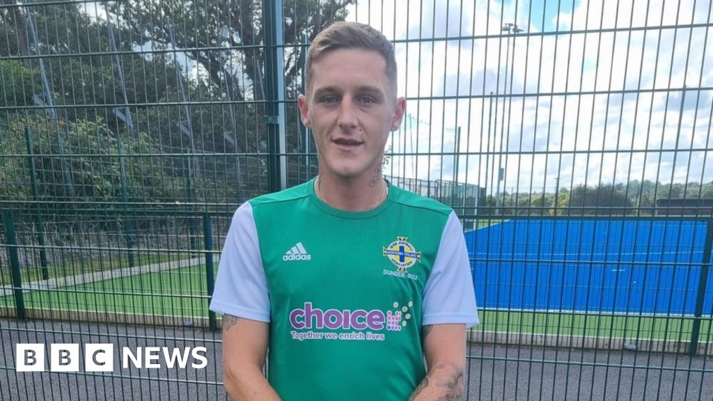 Homeless World Cup: Football 'changed my life' after drugs - BBC News