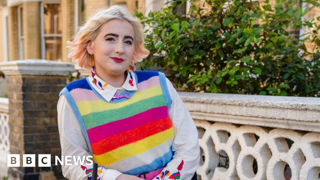 TfL 'Please Offer Me a Seat' badge users share their experiences