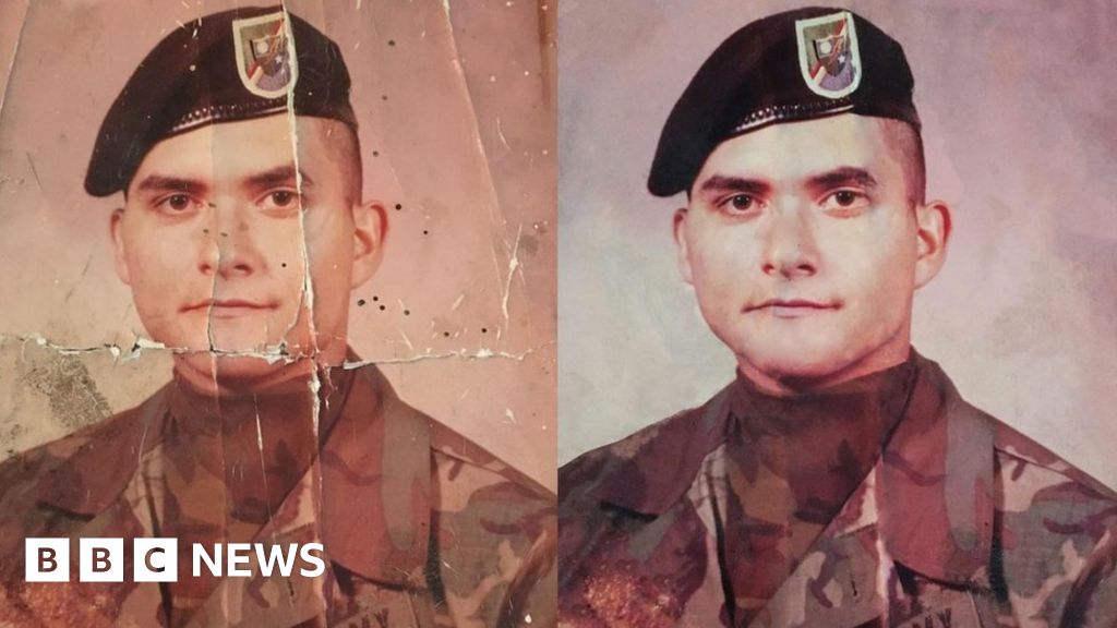 Dad's damaged army photo restored by social media - BBC News