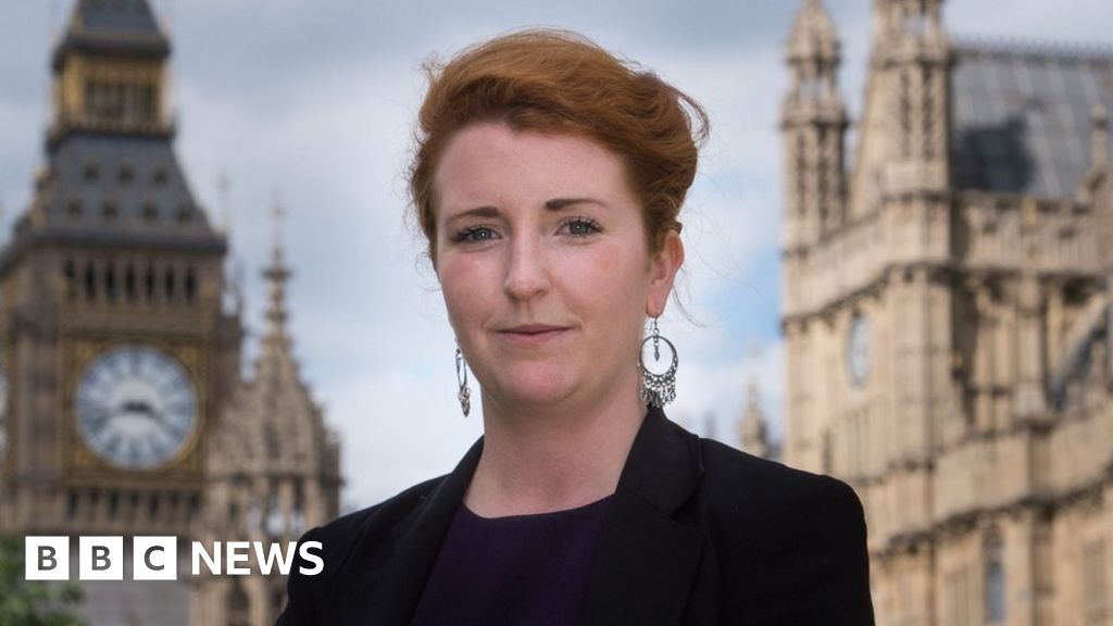 Louise Haigh: Ruptured cyst forced MP to miss Brexit votes - BBC News