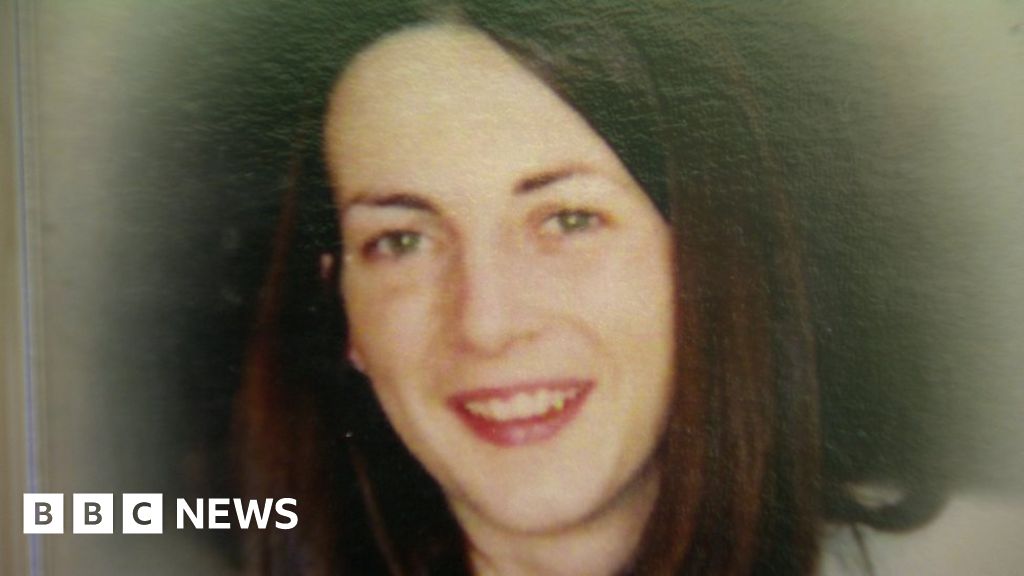 Coercive control: Michaela Boyle backs new domestic abuse laws - BBC News