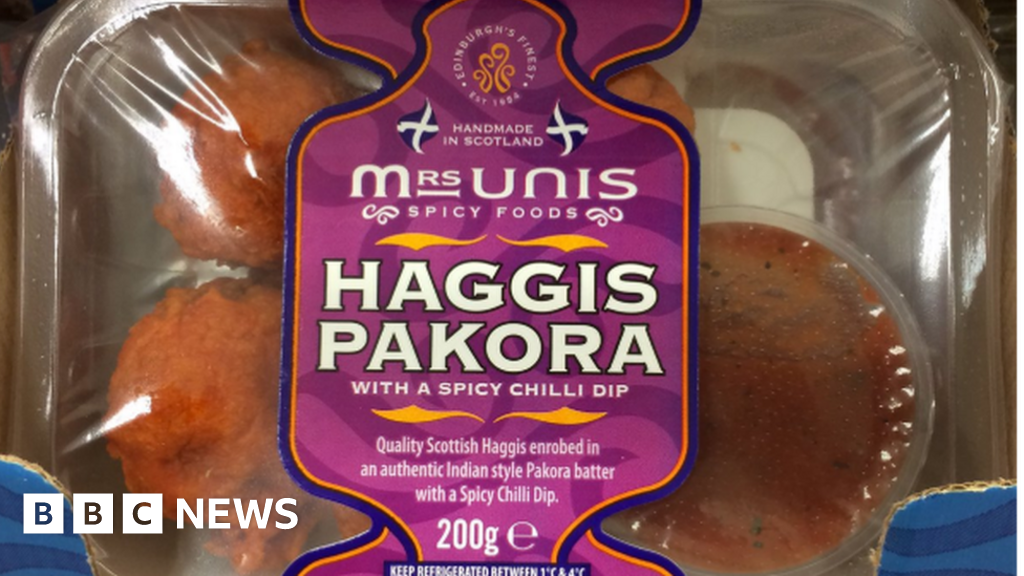 Mrs Unis haggis pakora recalled from shops over polythene fears - BBC News