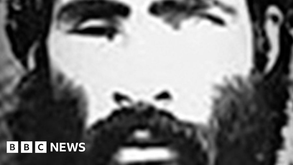 Mullah Omar: The myth and the movement - BBC News