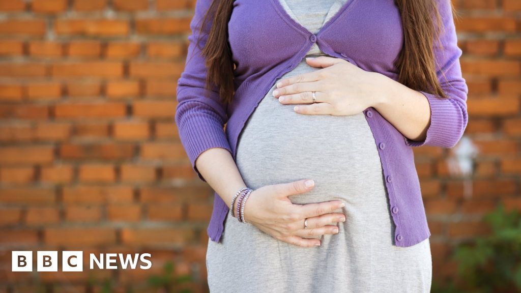 Women without appendix 'more fertile' - BBC News
