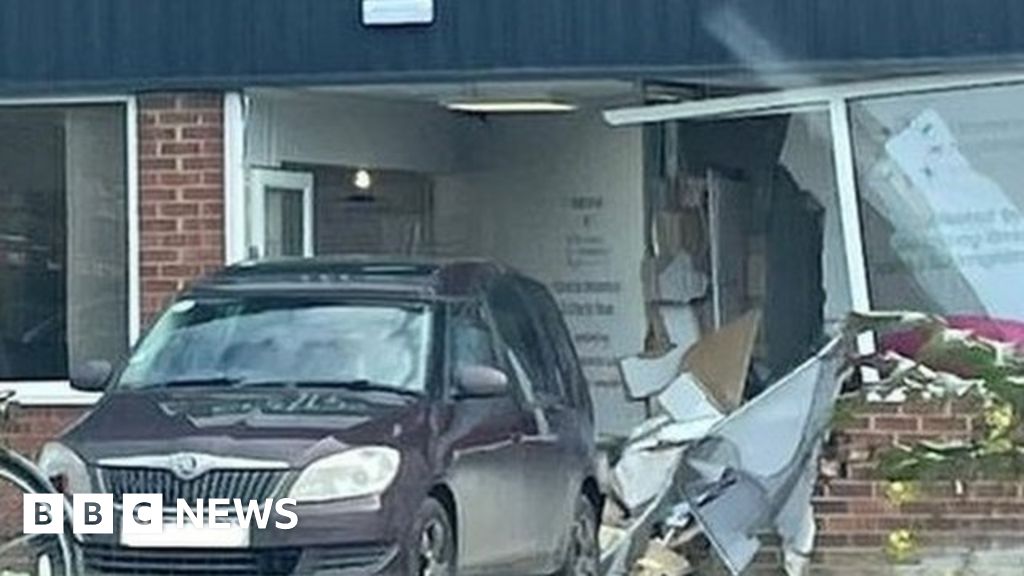 Car crashes into front of Aylesbury charity shop