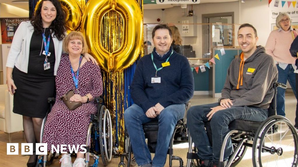 Stoke Mandeville spinal unit launches appeal on 80th anniversary - BBC News