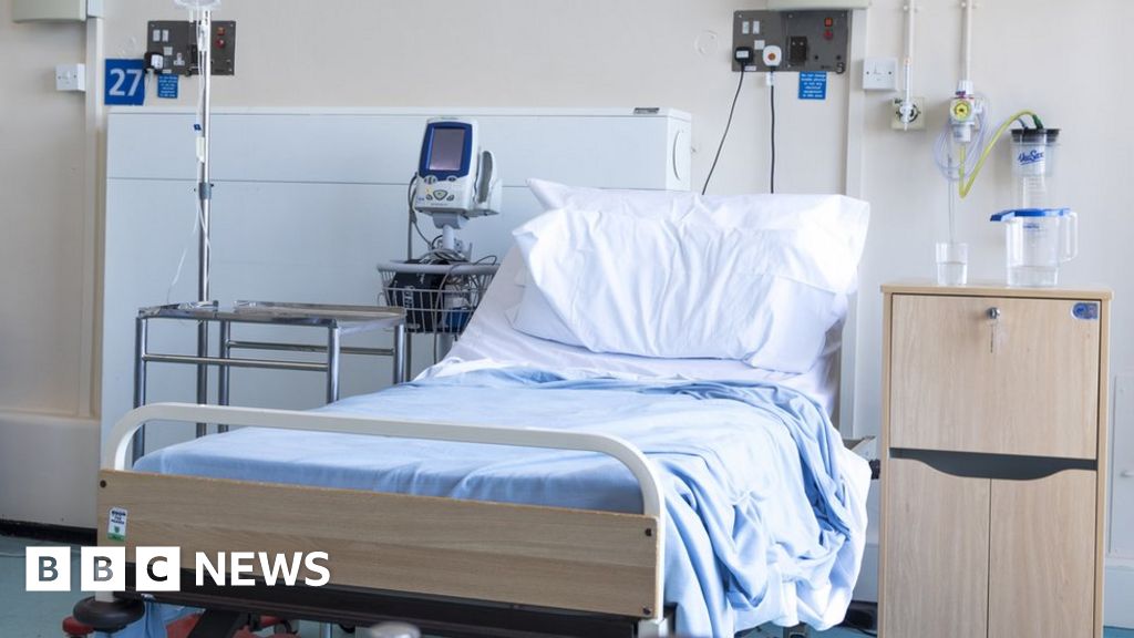 Lancashire quicker hospital discharge scheme extended - BBC News
