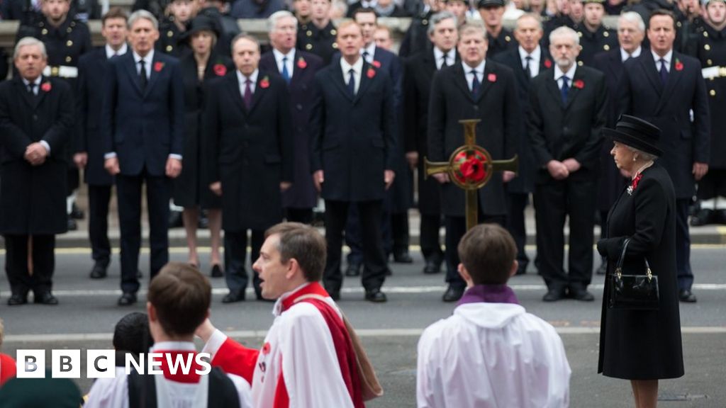 Remembrance service 'a reminder of human fragility' - BBC News