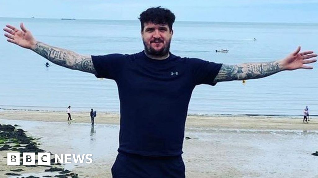 Warren Burns: Murder probe as man dies days after intruder attack