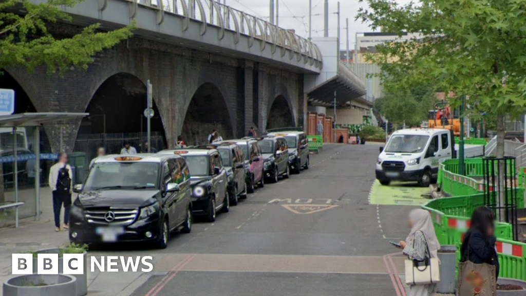 Nottingham: New taxi rule extends licensing to 10 years