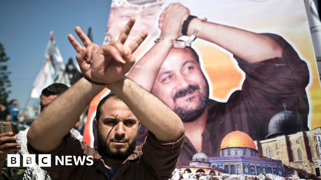 Palestinians in Israeli jails end 40-day hunger strike - BBC News