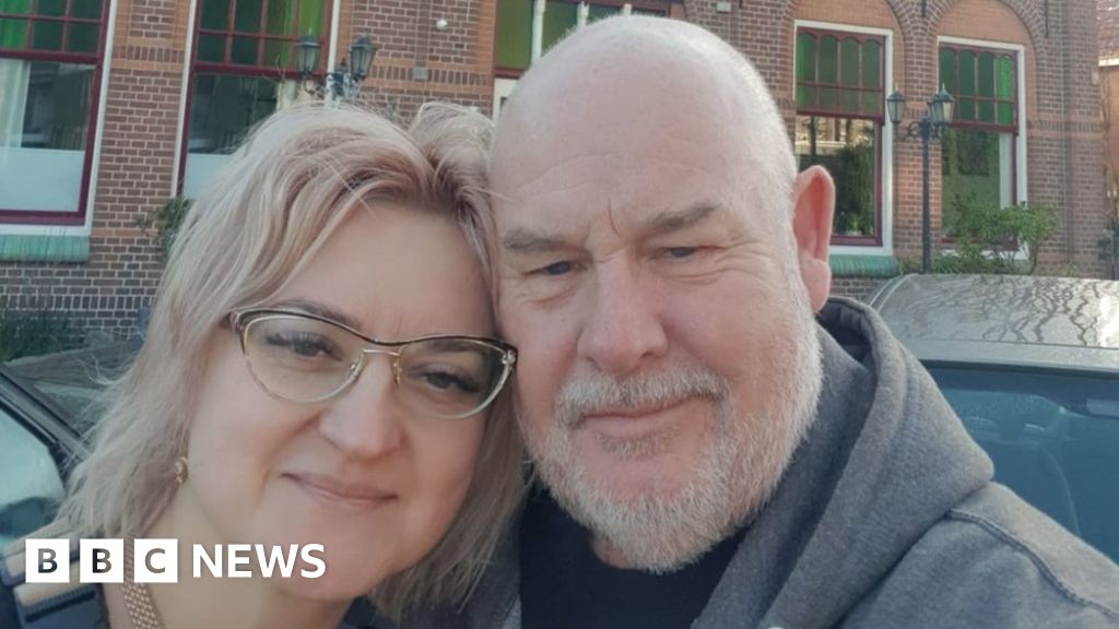 Ukraine: Durham driving instructor rescues girlfriend from war - BBC News