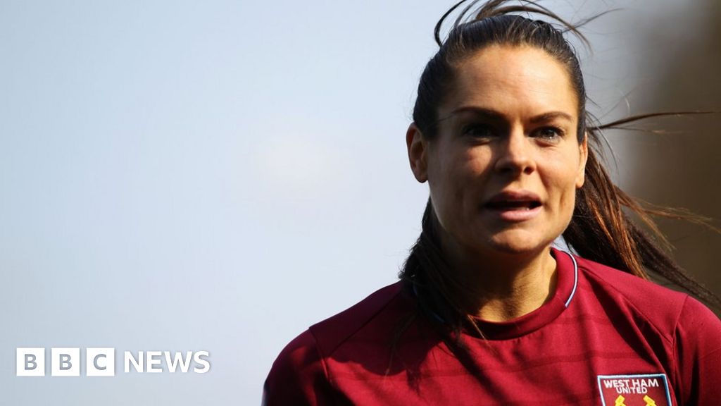 Women's FA Cup: How Claire Rafferty prepares for a big game - BBC News
