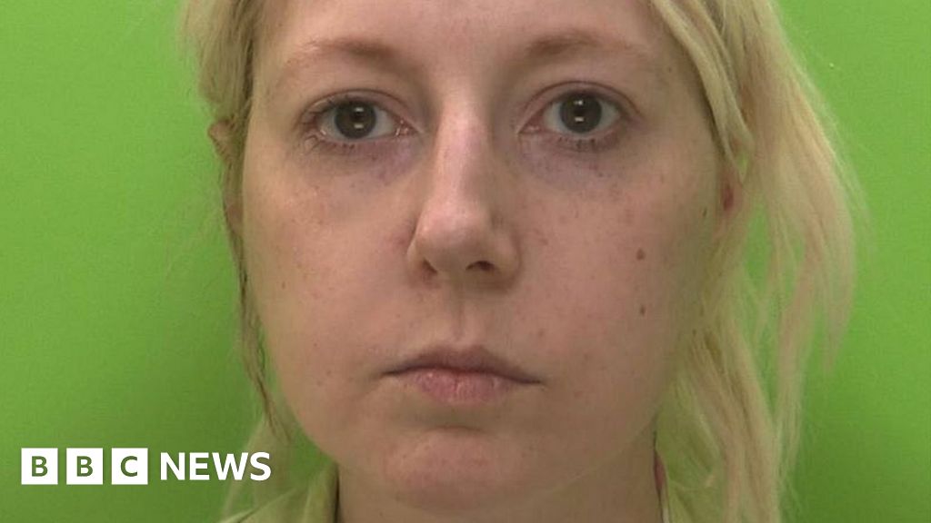 Woman who murdered boyfriend jailed for life - BBC News