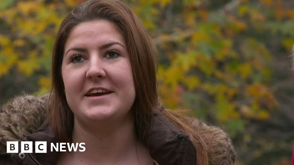 The unlikely Donald Trump supporters - BBC News