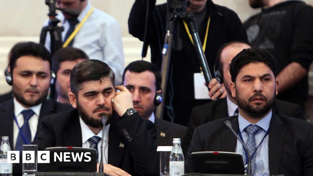 Syria conflict: War of words as peace talks open in Astana - BBC News